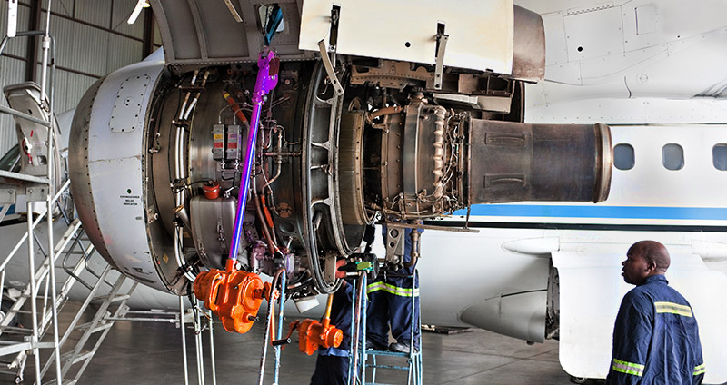 Aviation Fluorescent Leak Detection - Spectroline